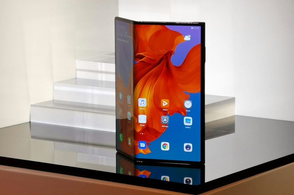 Huawei's first foldable smartphone sure is pretty | WhistleOut